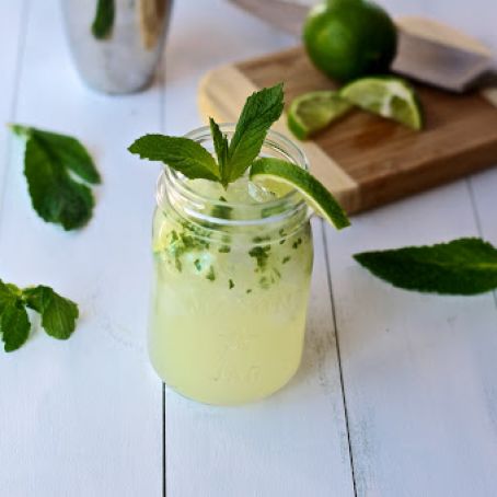 How to prepare Mint Tequila? – Otomi Tequila